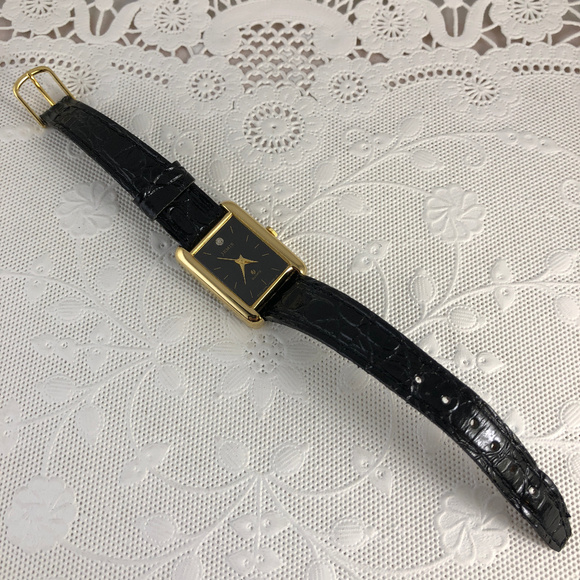 Jemis | Accessories | Vintage Jemis Ladies Diamond Accent Goldtone ...